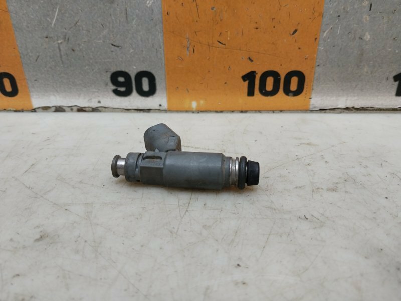 Б/У Форсунка топливная Газ Волга Сайбер 442594 GAZ арт. 53013656AA