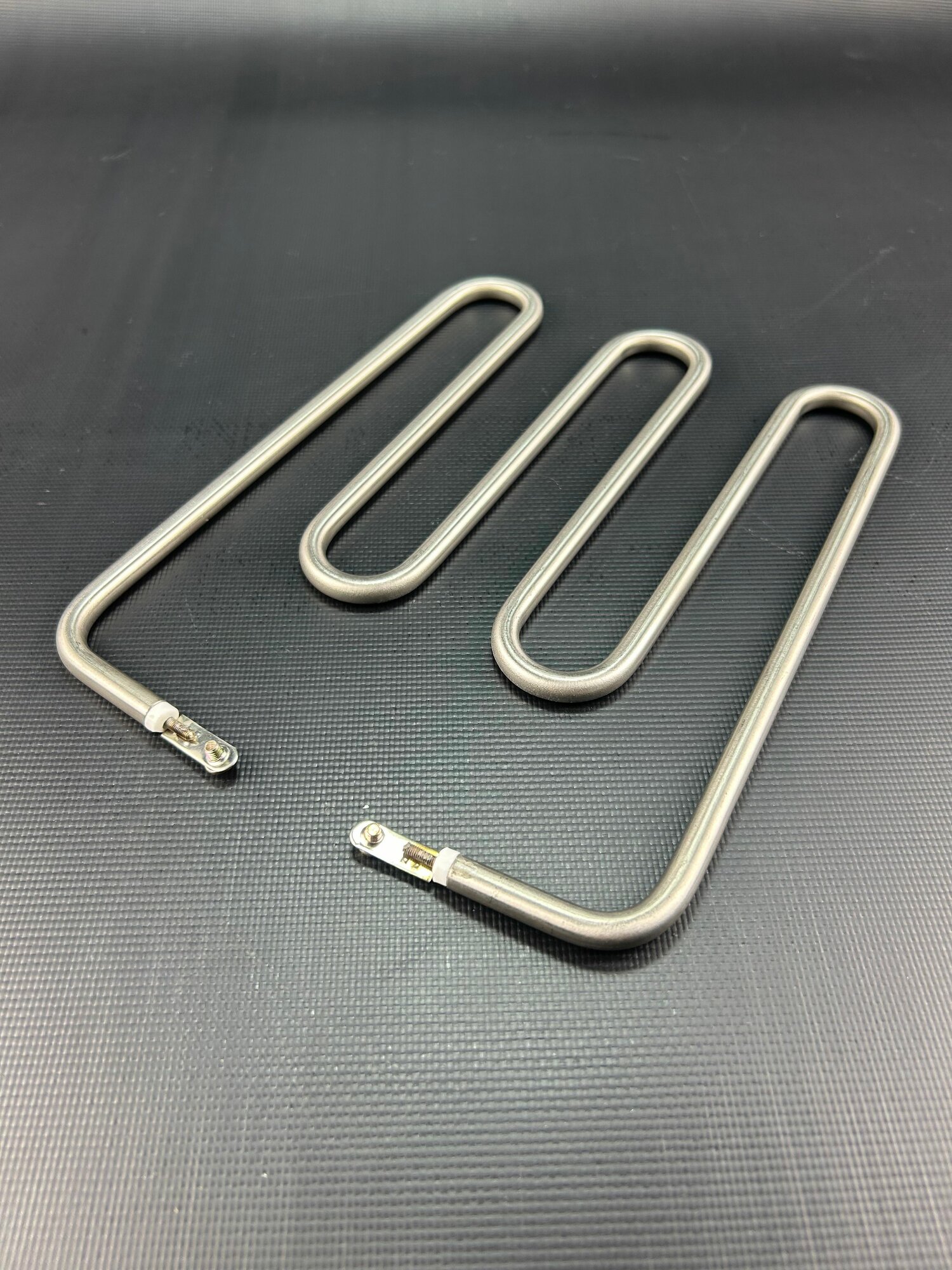 ТЭН для гриля 1000W 220V 230х185 мм верхний