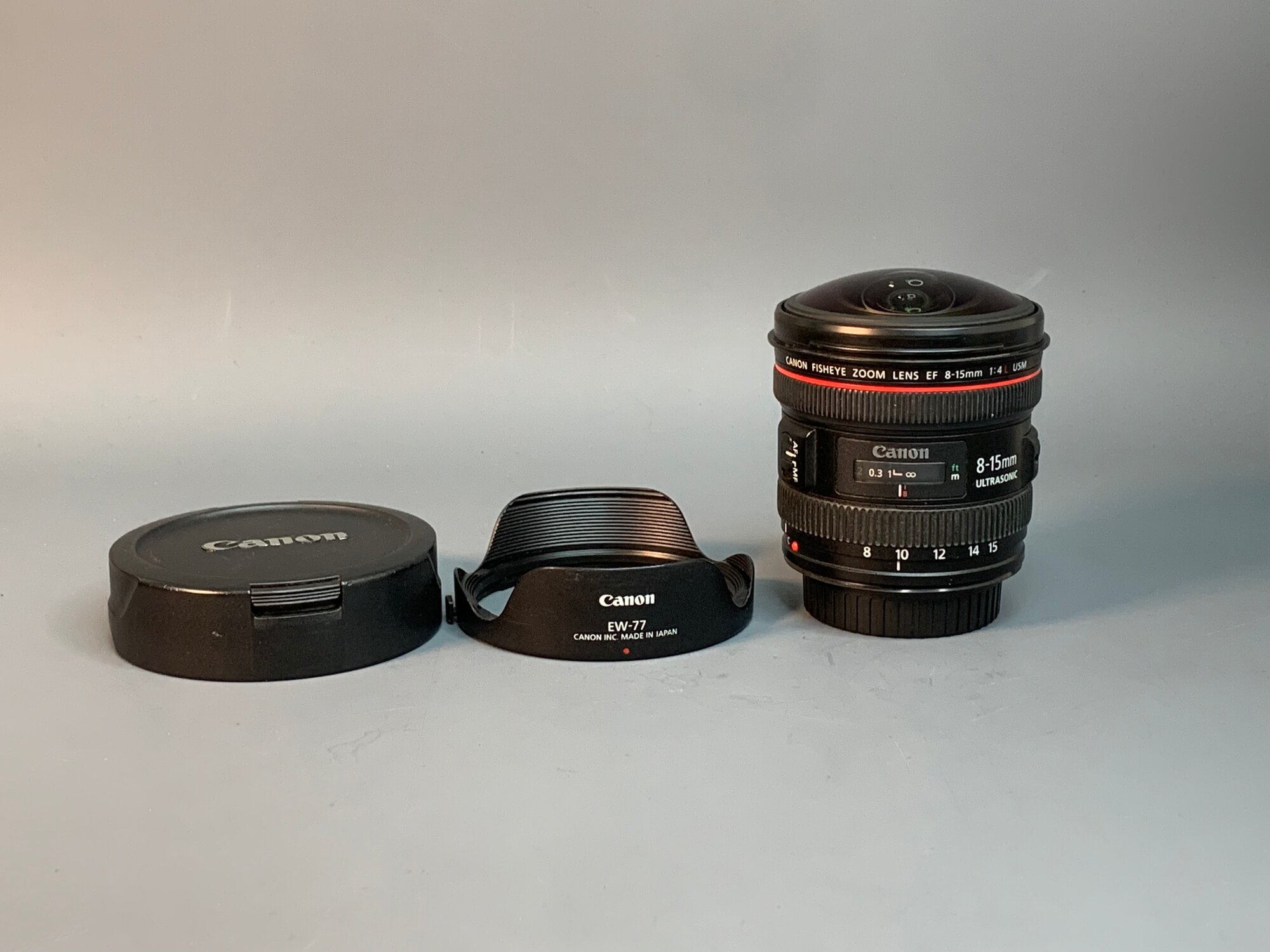 Canon EF 8-15mm f/4L Fisheye USM
