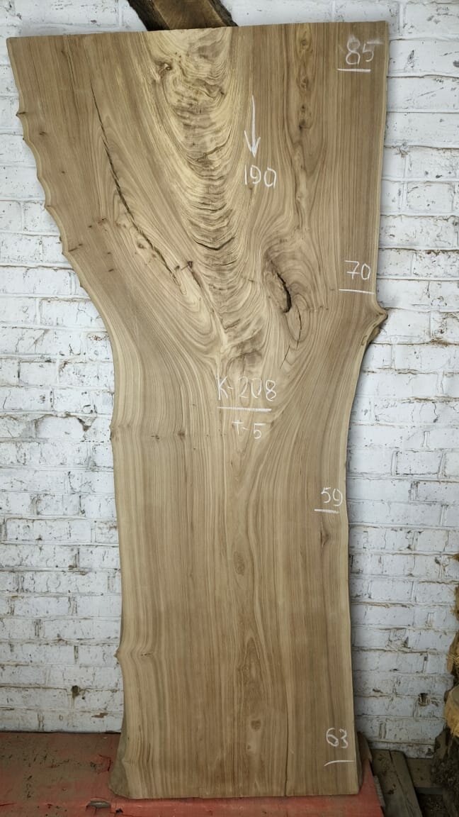 Слэб дерева Карагач К208, высота 190 см, толщина 5 см, влажность 8-10%