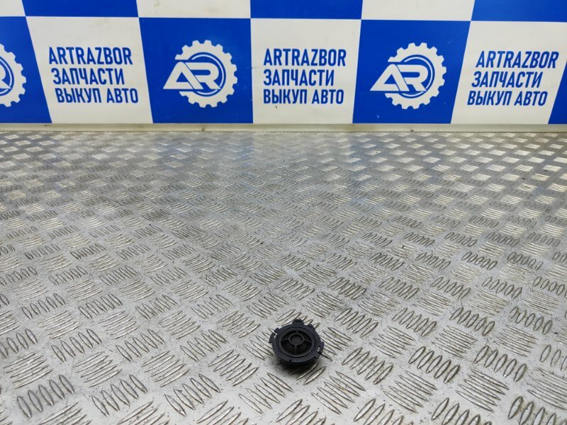 Б/У Динамик Audi Q7 4LB / Ауди Ку7 4LB 3.0 CJT 272 Л.С 2010