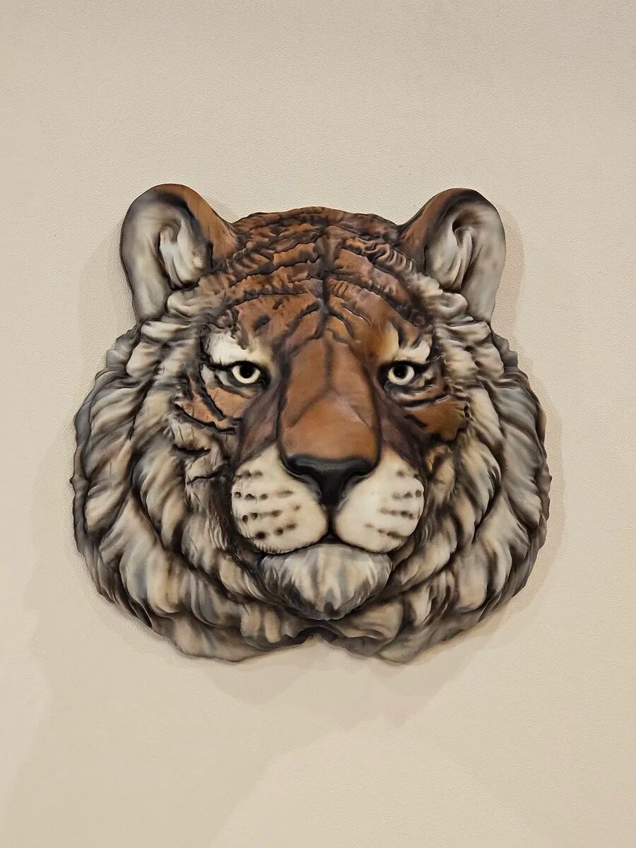 Резной Барельеф "Тигр" 30×30×10см.