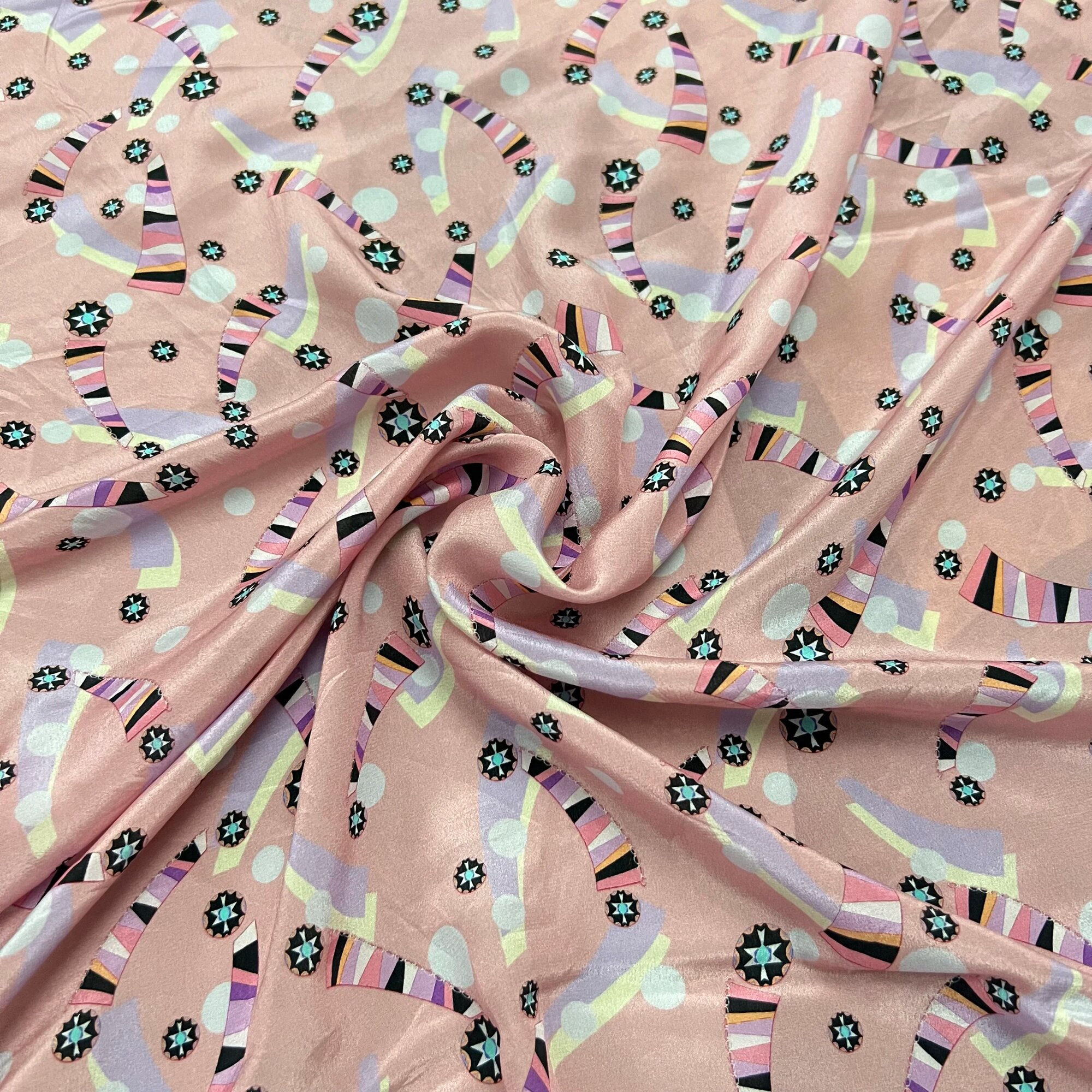 Креповая шелковая ткань розового цвета с принтом, 1 метр, 100% шелк