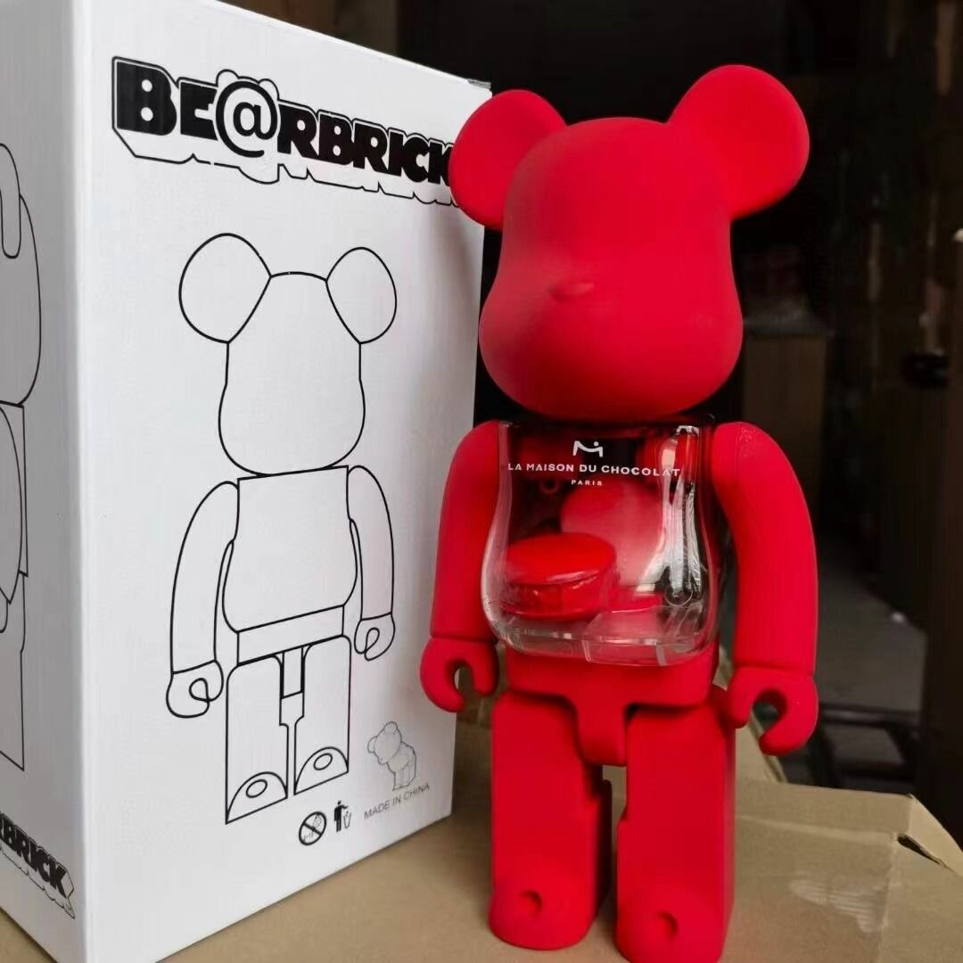 Красный бархатный макарон bearbrick400% жестокий медведь, 28 см