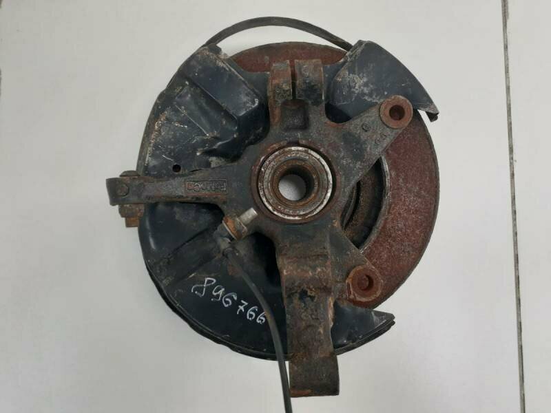 Кулак поворотный передний правый Mazda CX-7 ER 2006-2012 кат.номер: L20633020A L20633020B