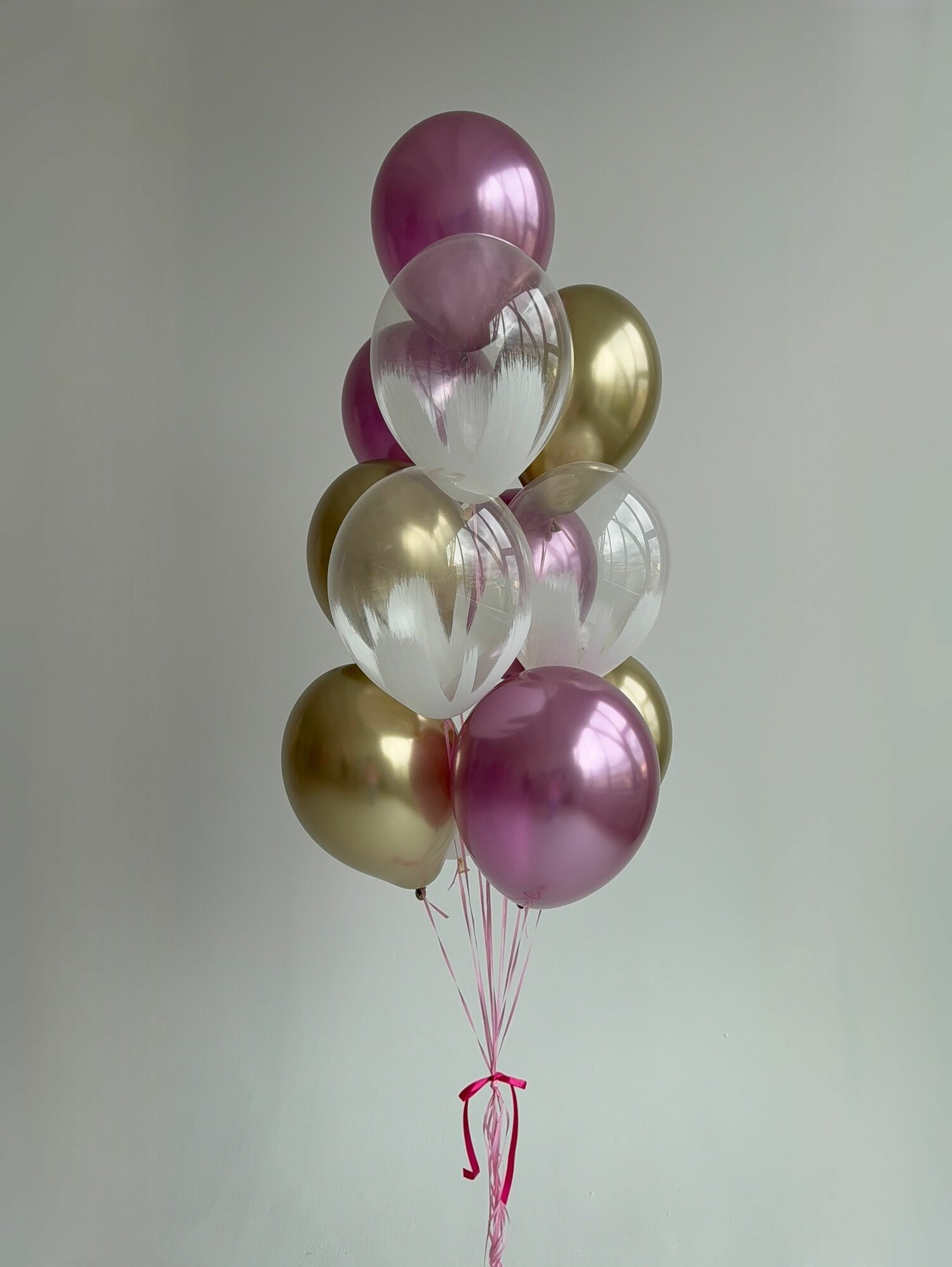 Воздушные шары с гелием, надутые в фонтан из латексных шаров "Фееричный", 11 шт