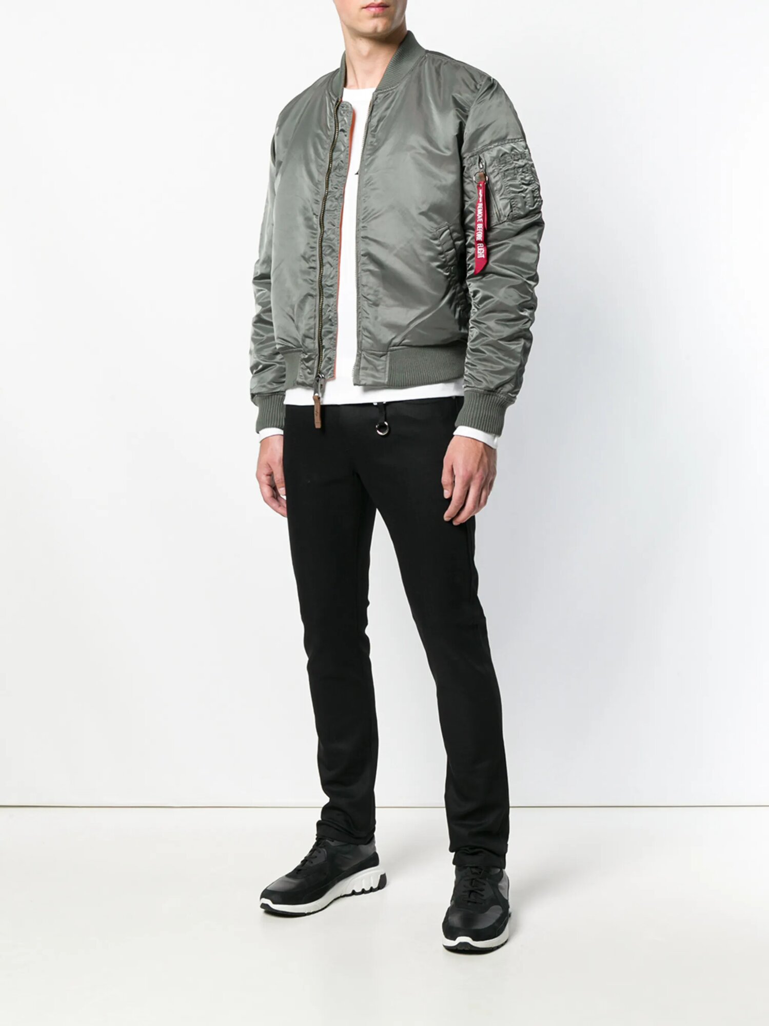 Куртка ALPHA INDUSTRIES Zipped up bomber jacket, размер S, green — фото 1