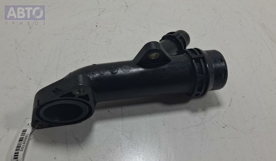 Фланец (тройник) системы охлаждения BMW 3 E46 (1998-2006)