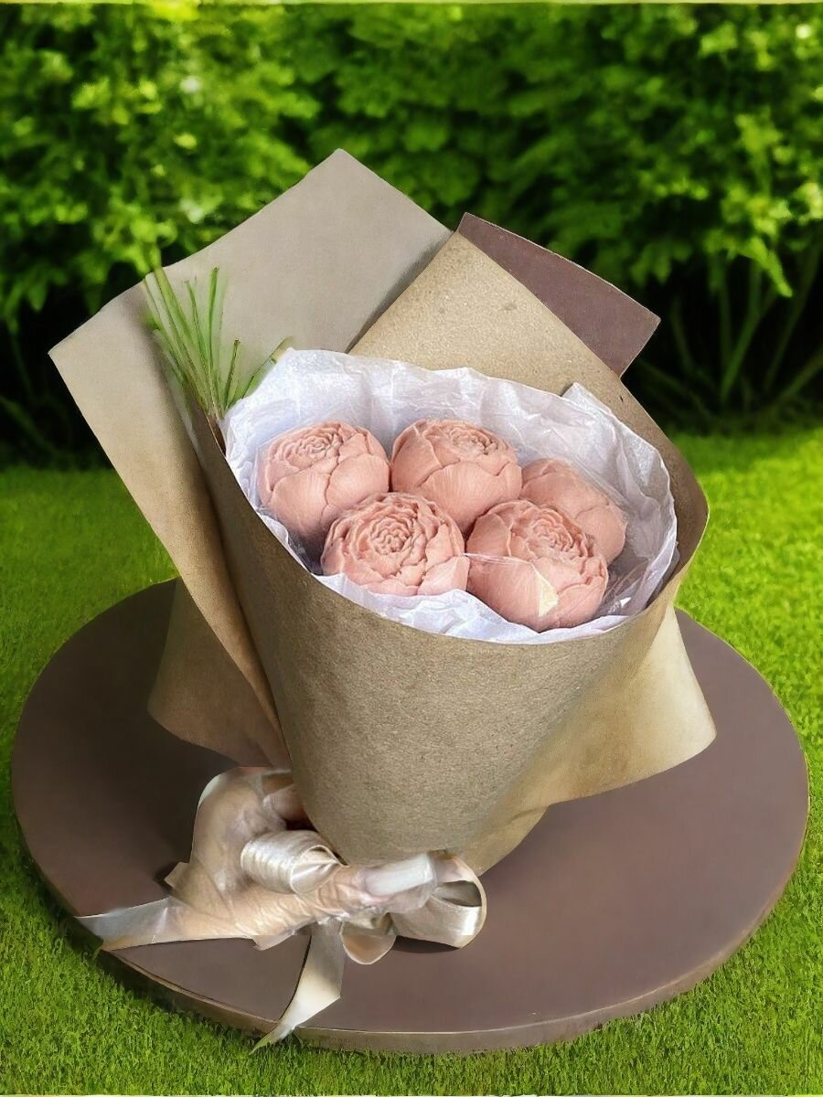 Шоколадный букет "Пионы", бельгийский шоколад, 5 шт, в картонной коробке, от 5 лет