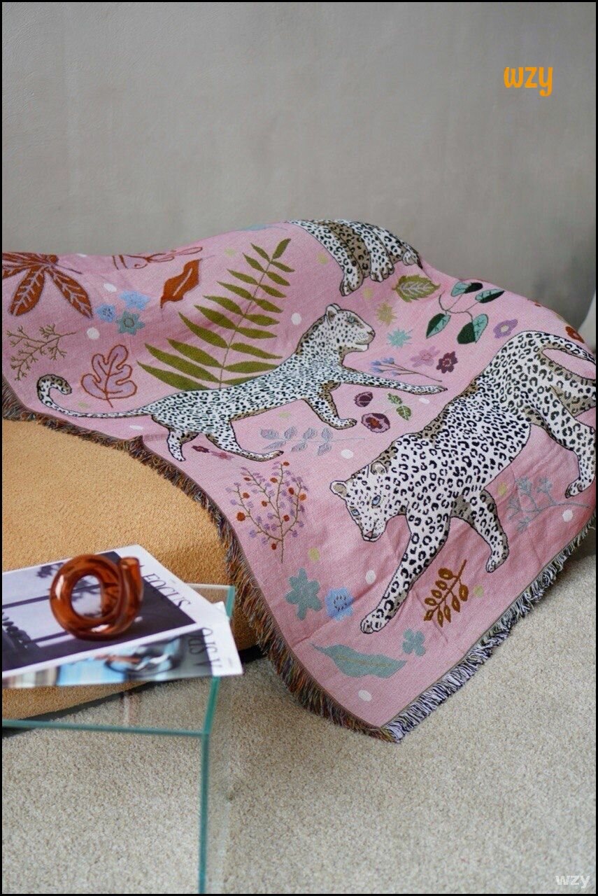 Гобеленовый плед на диван и кресло , ковер на стену и на пол , размер 160х130 см