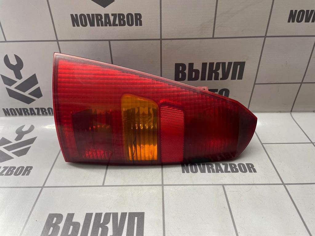Фонарь задний левый Ford Focus 1 1998-2004