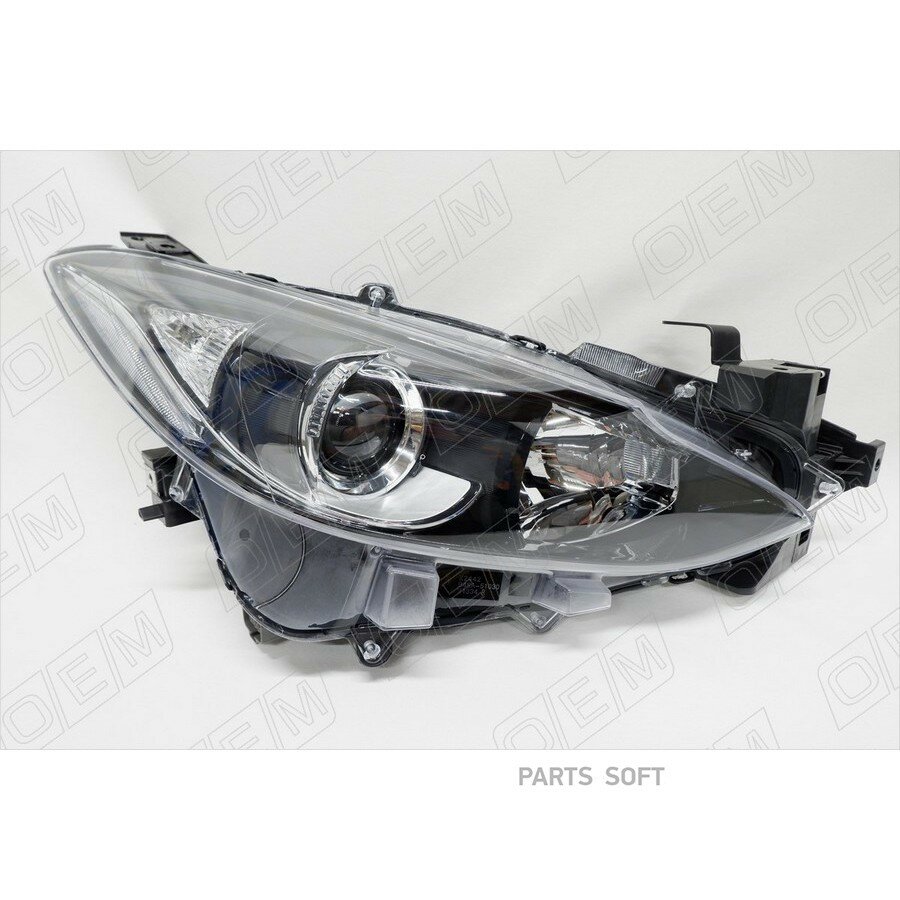 Фара правая Mazda 3 3 BM 2013-2016, галоген, с кор от официального дистрибьютора, OEM, артикул OEM0198FR