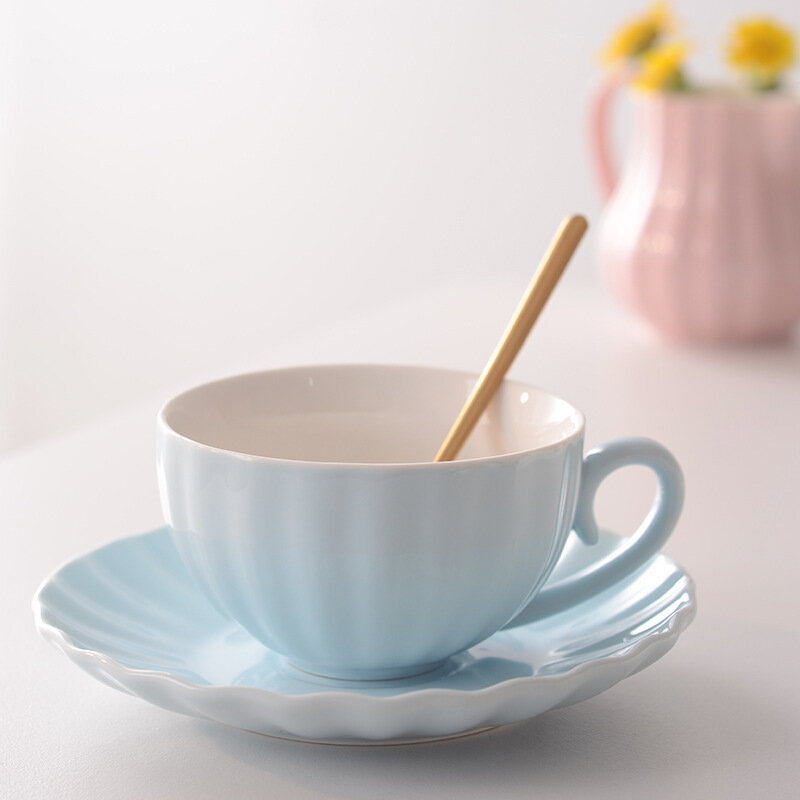 Набор керамических чашек и блюдец в форме тыквы, высокая эстетическая ценность, одна чашка и одно блюдце, подходит для латте-арта, послеобеденного чая и цветочного чая, с логотипом.