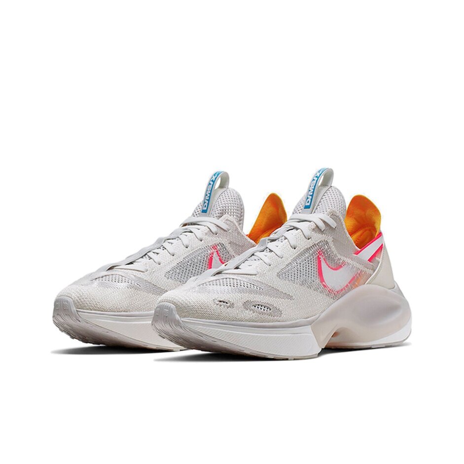 Кроссовки NIKE D/MS/X, размер EU 39 стопа (24.5CM), white — фото 1