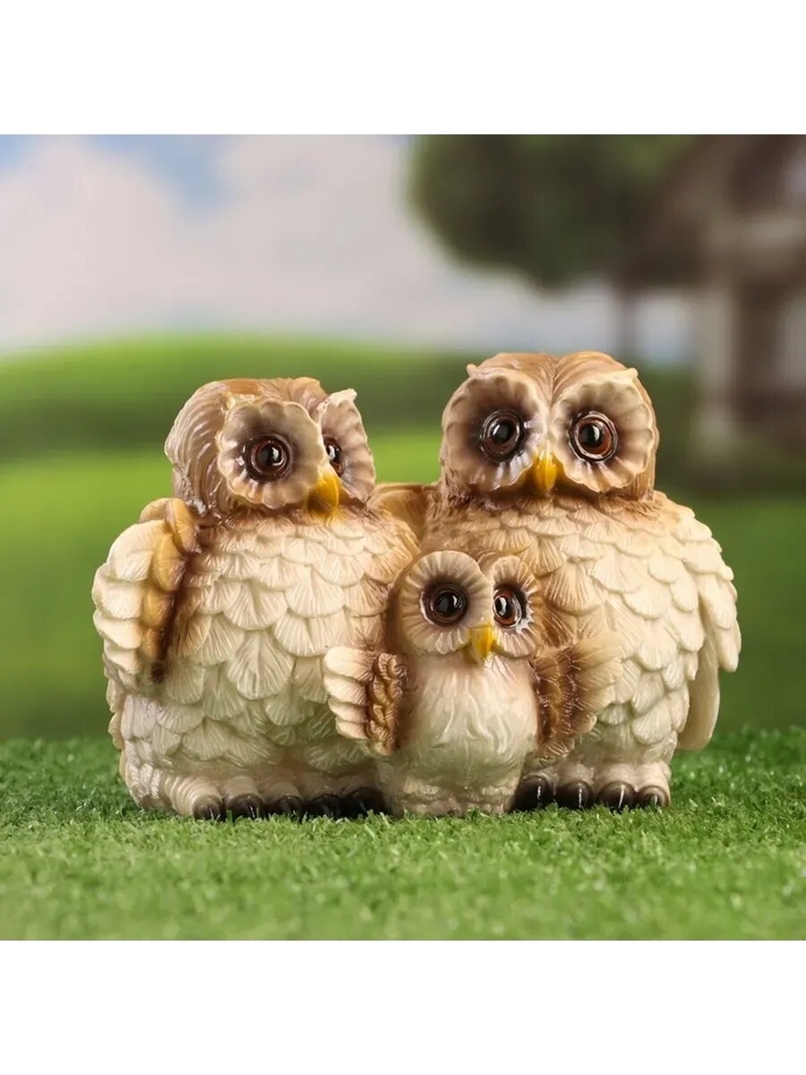 Яркая садовая фигура с совами для оформления участка