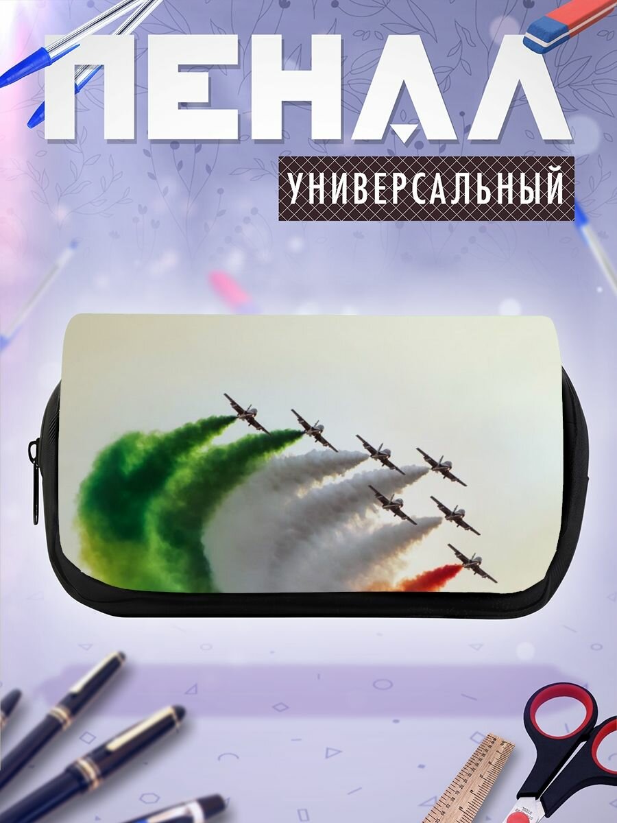 Школьный пенал Индия крупный план