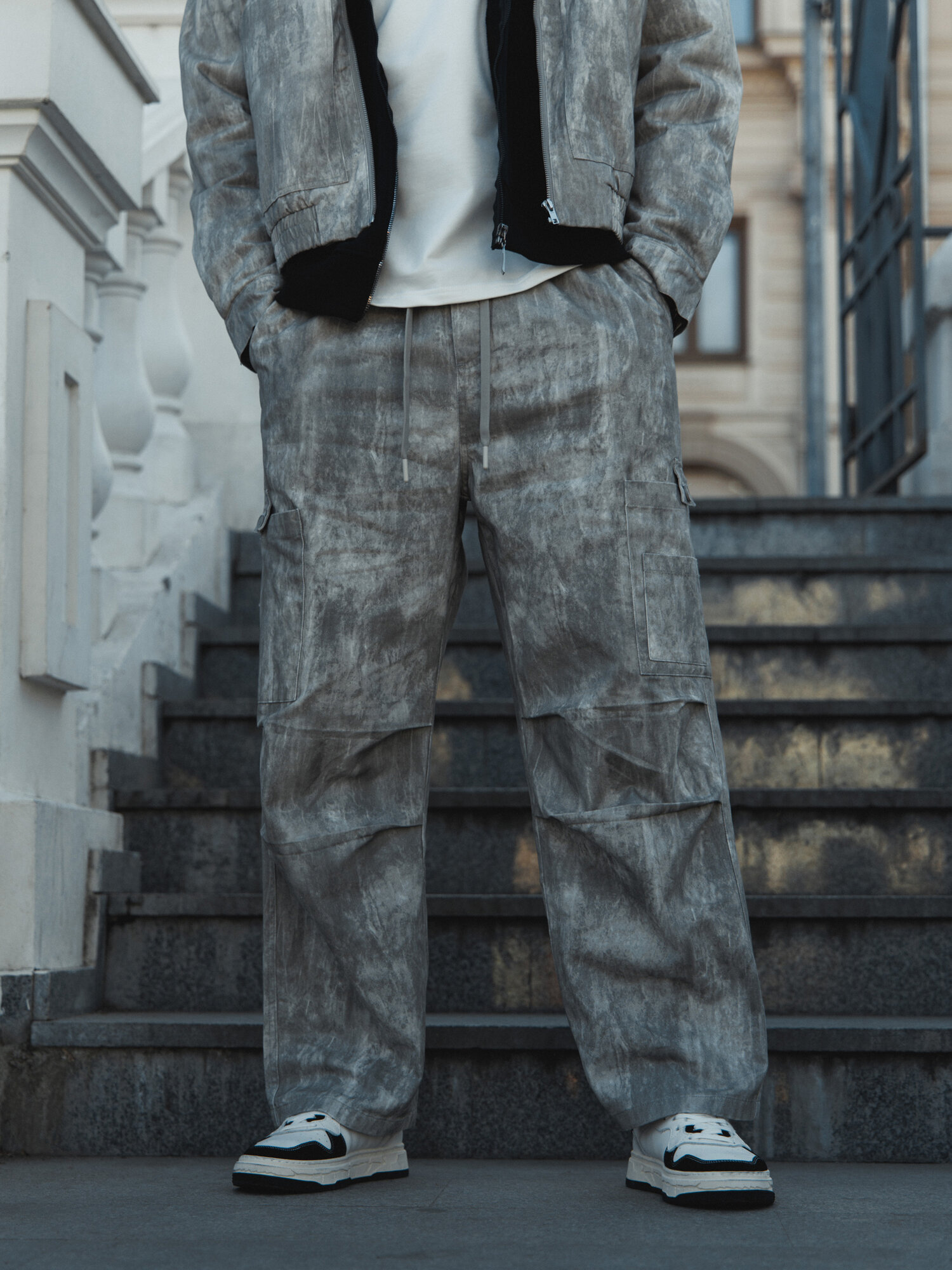 Брюки карго широкие с карманами