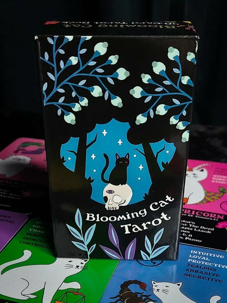 Карты Таро Таро цветущей кошки (The Blooming Cat Tarot) с инструкцией PDF