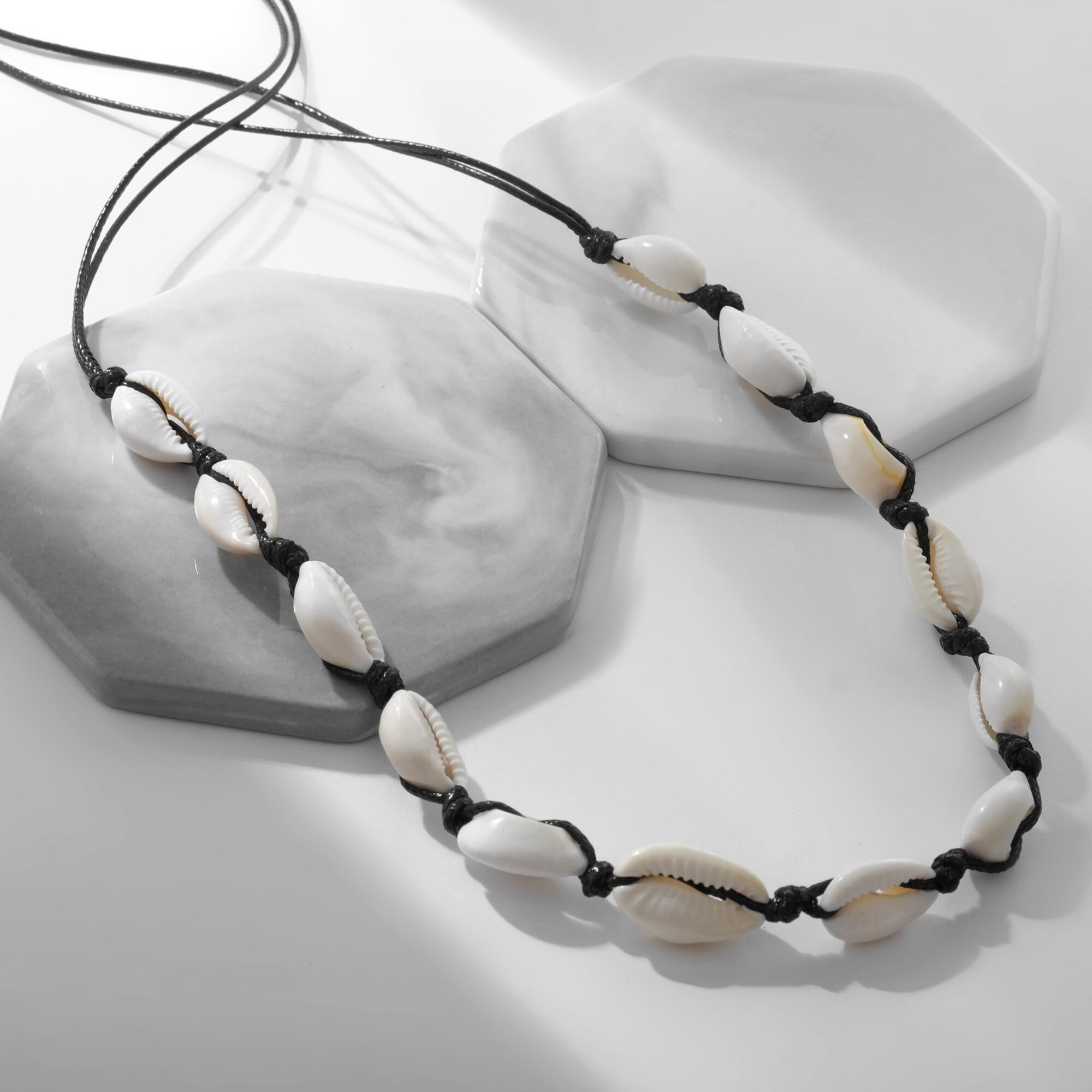 Бусы Queen Fair, ракушка