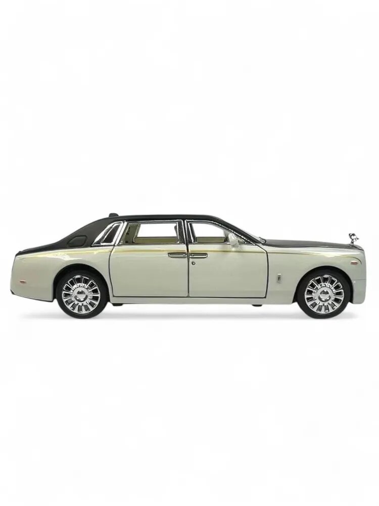 Игрушечная машинка Rolls-Royce Phantom 1:32 - белая, инерционный механизм, двери открываются — фото 1