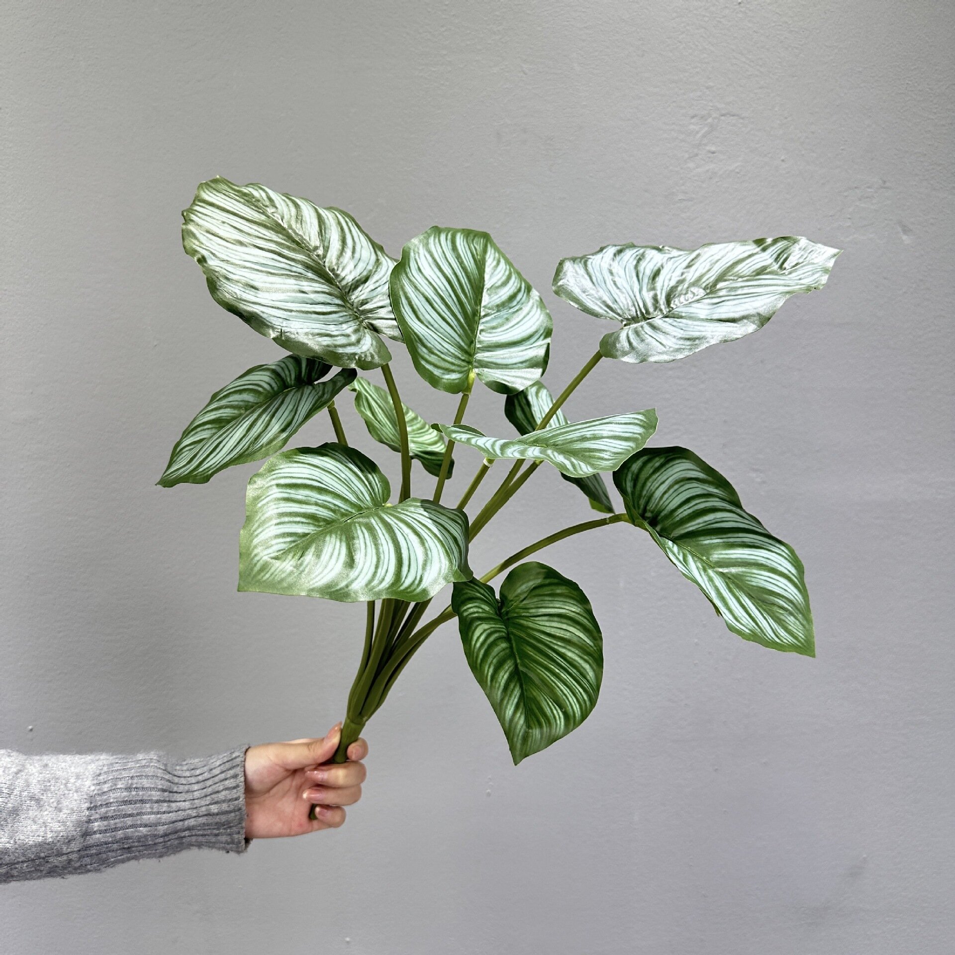 Искусственный лист таро, лист монстеры, висячий лист, зеленое растение для ландшафтного дизайна, украшения дома, напольный декоративный бонсай с зелеными листьями.