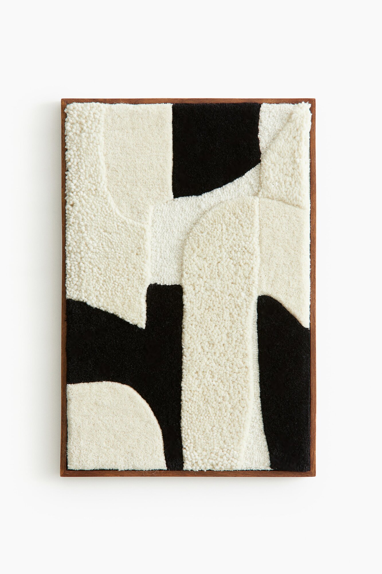 Декор стен с использованием структурированной поверхности H&M Цвет: Черный/Кремовый 45x63 см