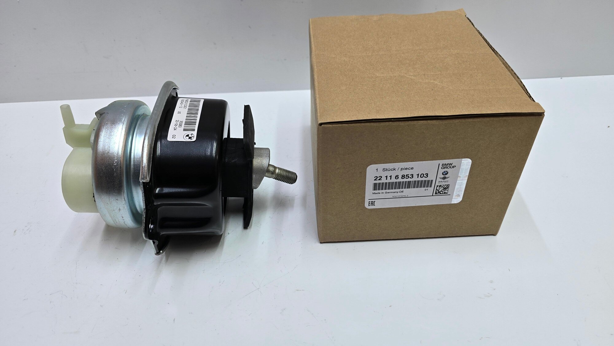 Опора двигателя BMW X5 F15 2013-, X6 F16 214-