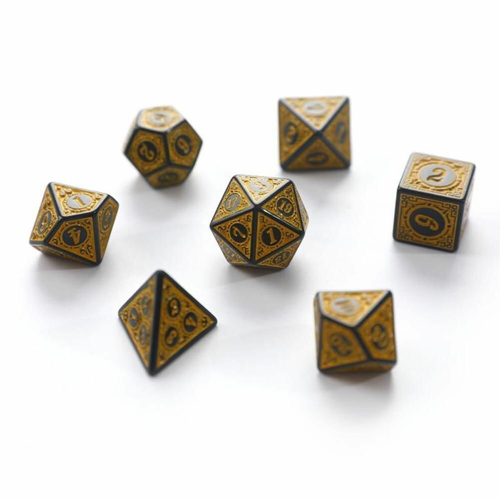 Набор многогранных игровых кубиков из 7 предметов