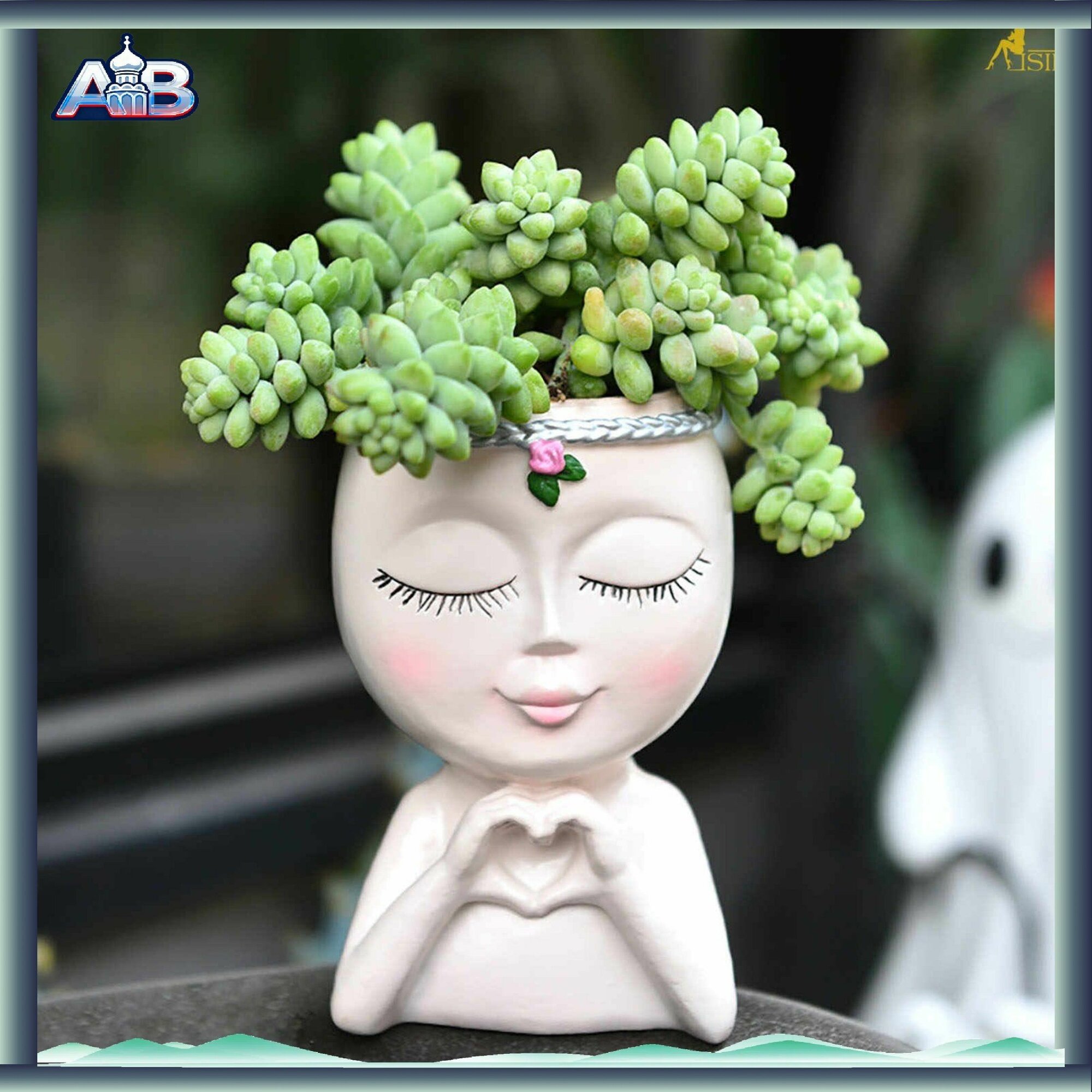 Эксклюзивный кашпо в виде женской головы