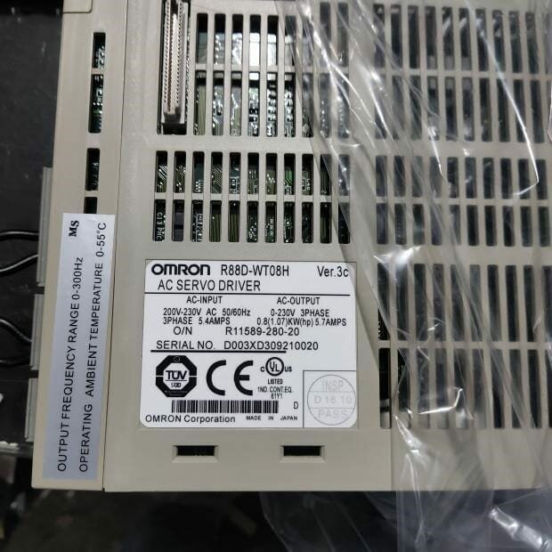 Модуль Omron R88D-WT08H — фото 1