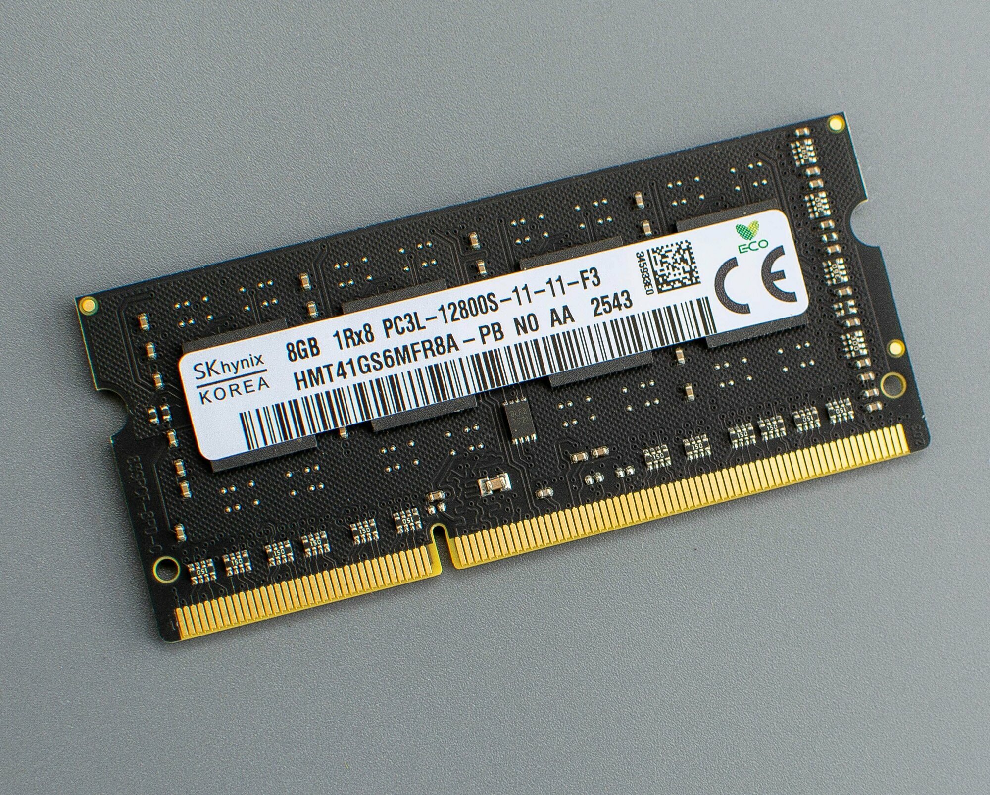 Оперативная память для ноутбука HYNIX 8GB 1600MHz DDR3L PC3-12800 SO-DIMM