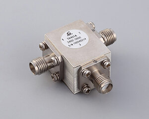 3.5 GHz to 8.0 GHz, 0.4 dB Insertion Loss, 23 dB Isolation, SMA/N Coaxial Series Isolator-TH401AB
