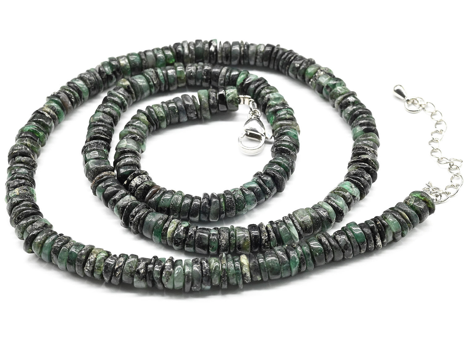 Бусы, корунд