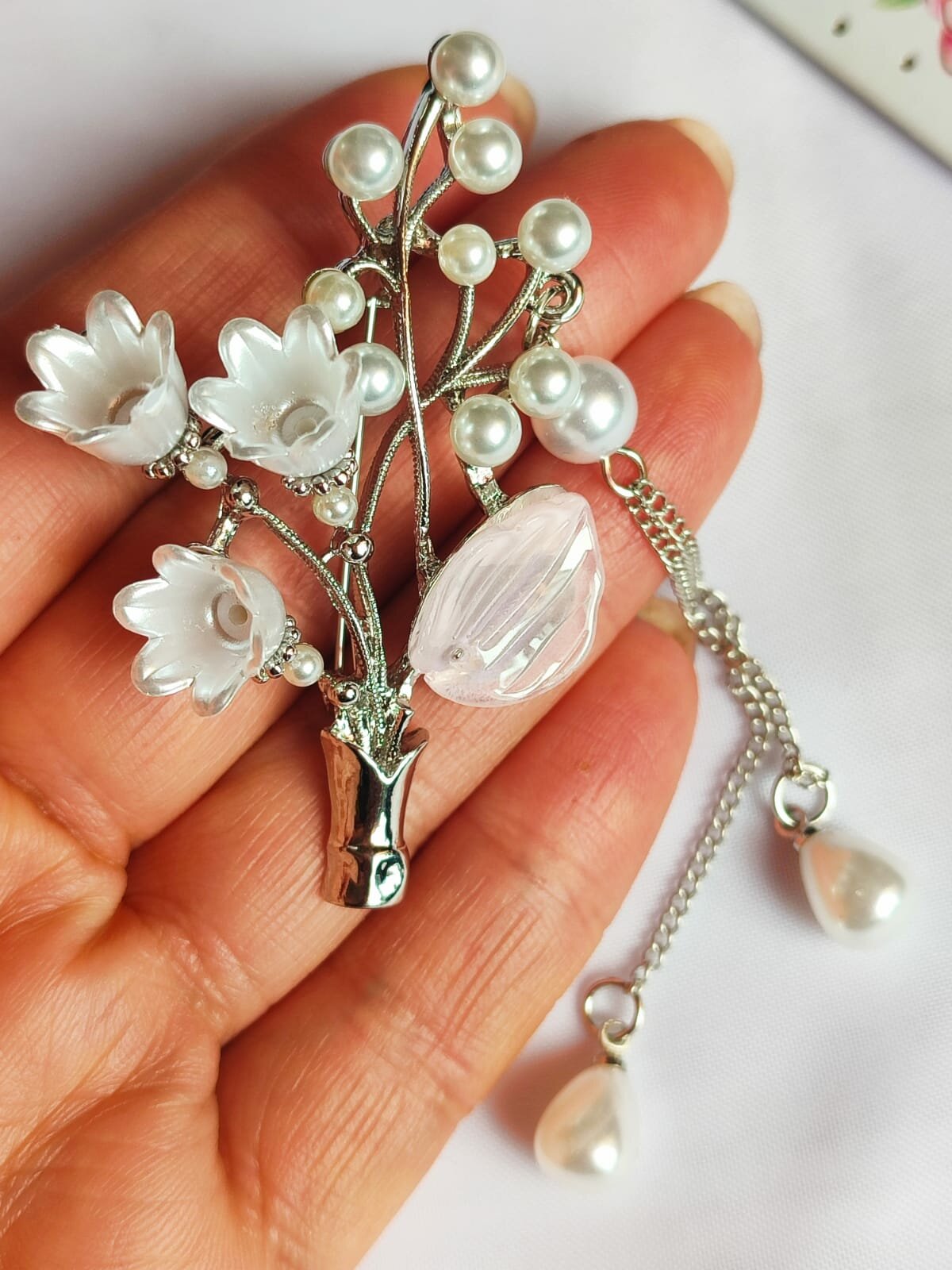 Брошь, жемчуг имитация, эмаль