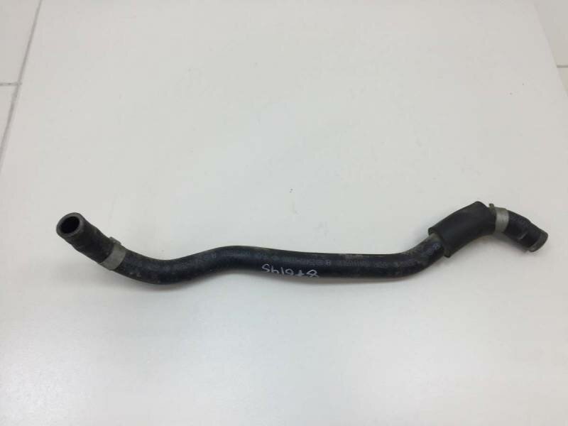 Патрубок радиатора охлаждения Kia Seltos 2019 кат.номер: 254722E000