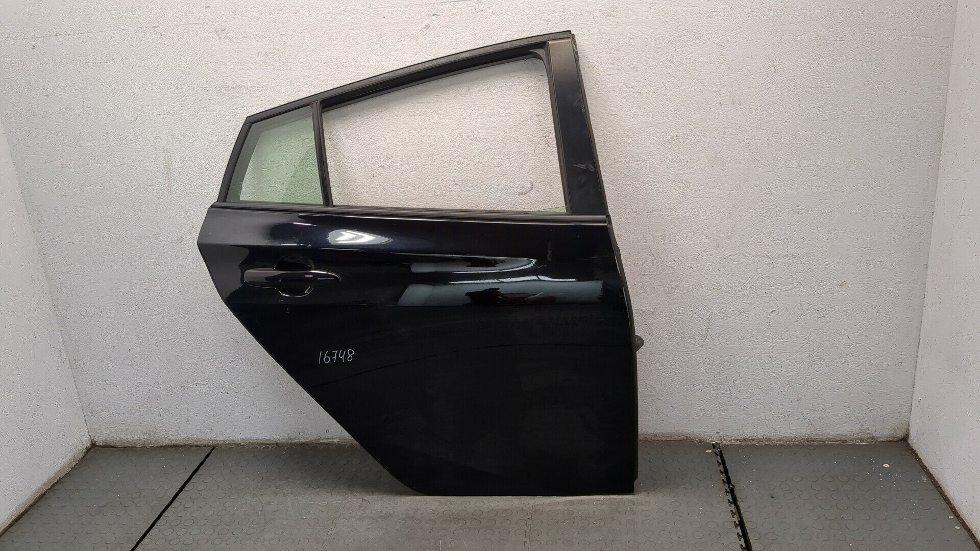 Дверь боковая (легковая) правая задняя Toyota Prius Б/У