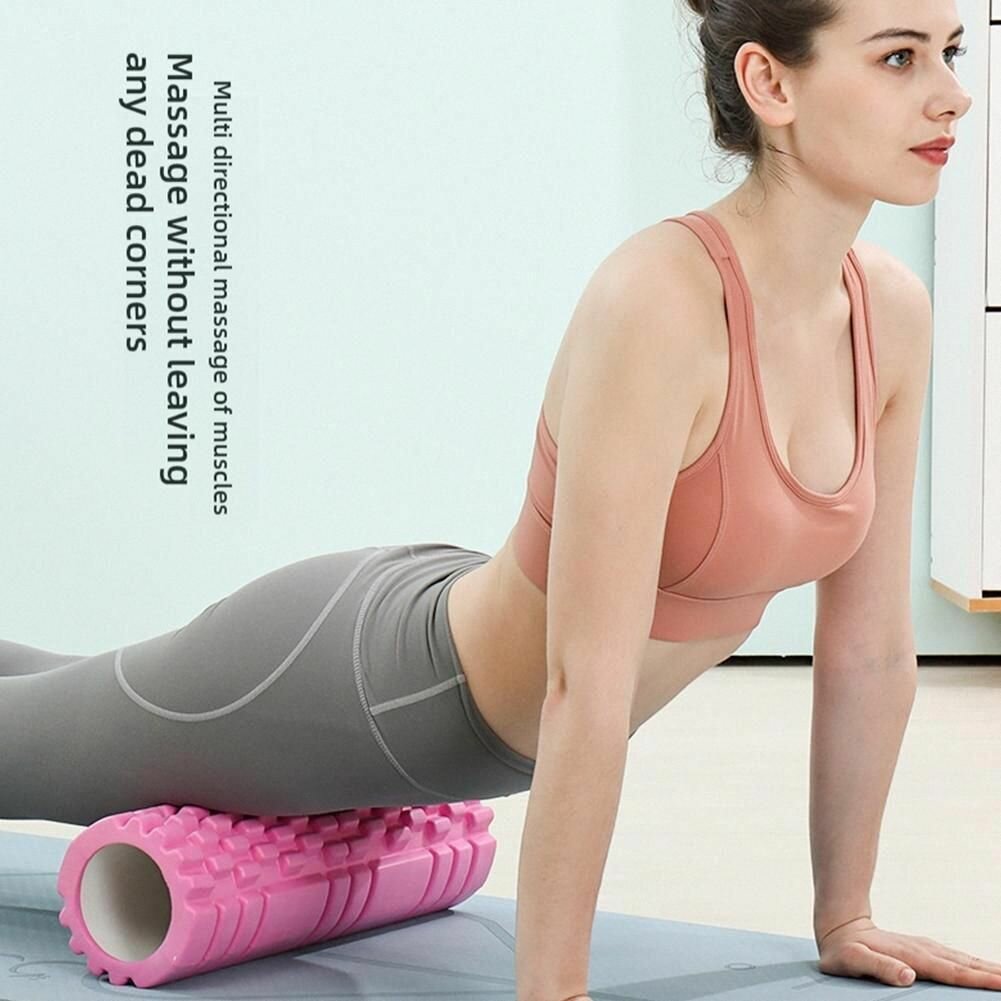 Ролик массажный фиолетового цвета, PVC+ EVA, 30х8см/ Спортивный массажный валик для йоги и фитнеса