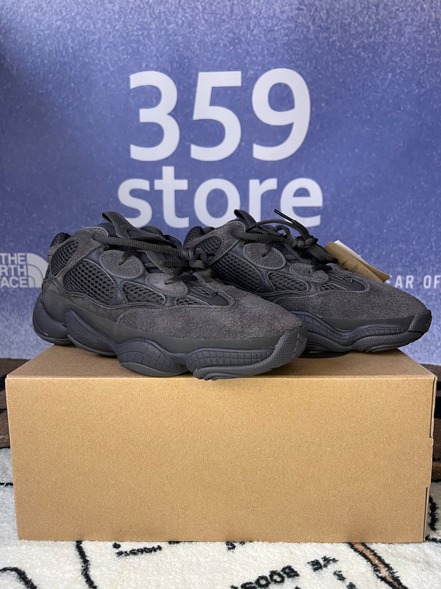 Кроссовки 500