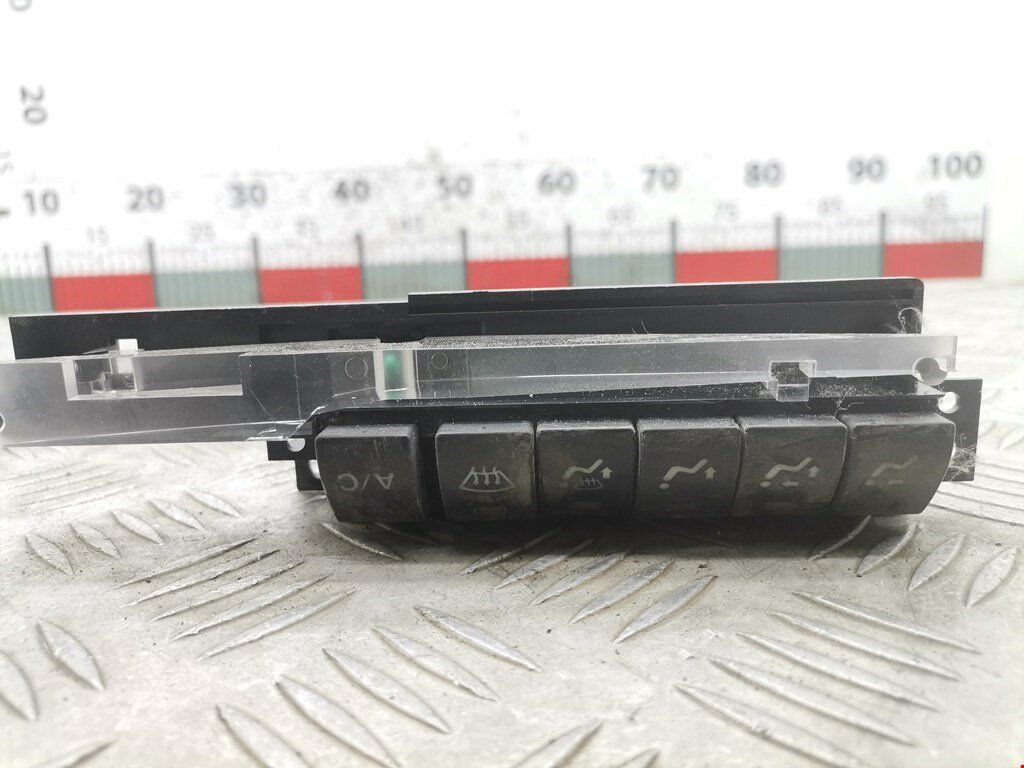 Блок управления печки (климат-контроля) Suzuki Baleno 1 7451064G30 арт. 2237300