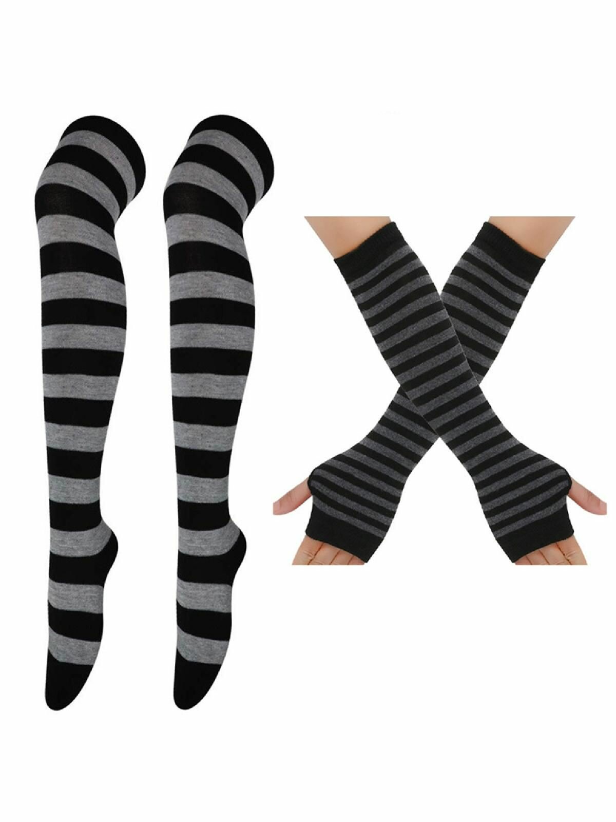 Полосатые чулки и перчатки