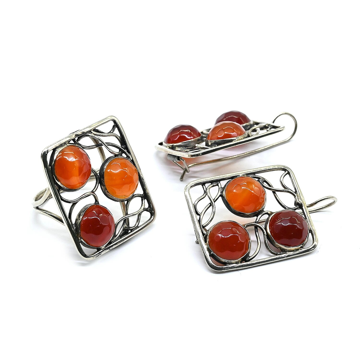 Комплект бижутерии, сердолик