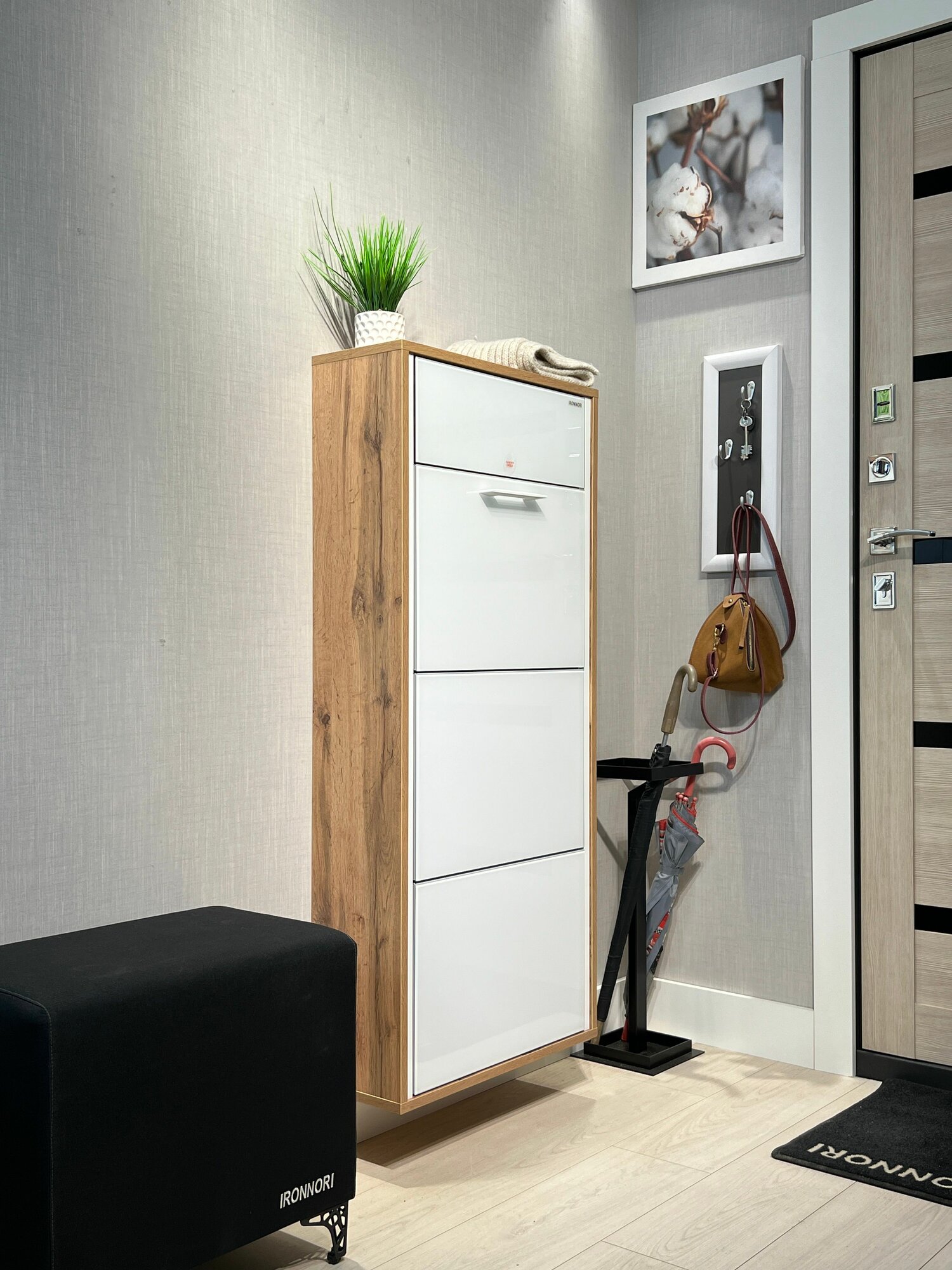 Обувница в прихожую IRONNORI Лайт Плюс 3 секции, Вотан/стекло белое, профиль белый, 121х54.5х20 см