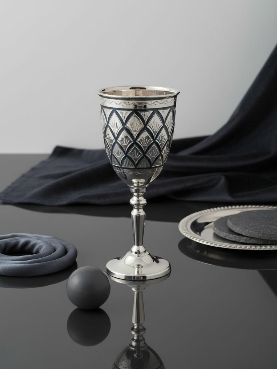 Рюмка из серебра 875 пробы. Р647