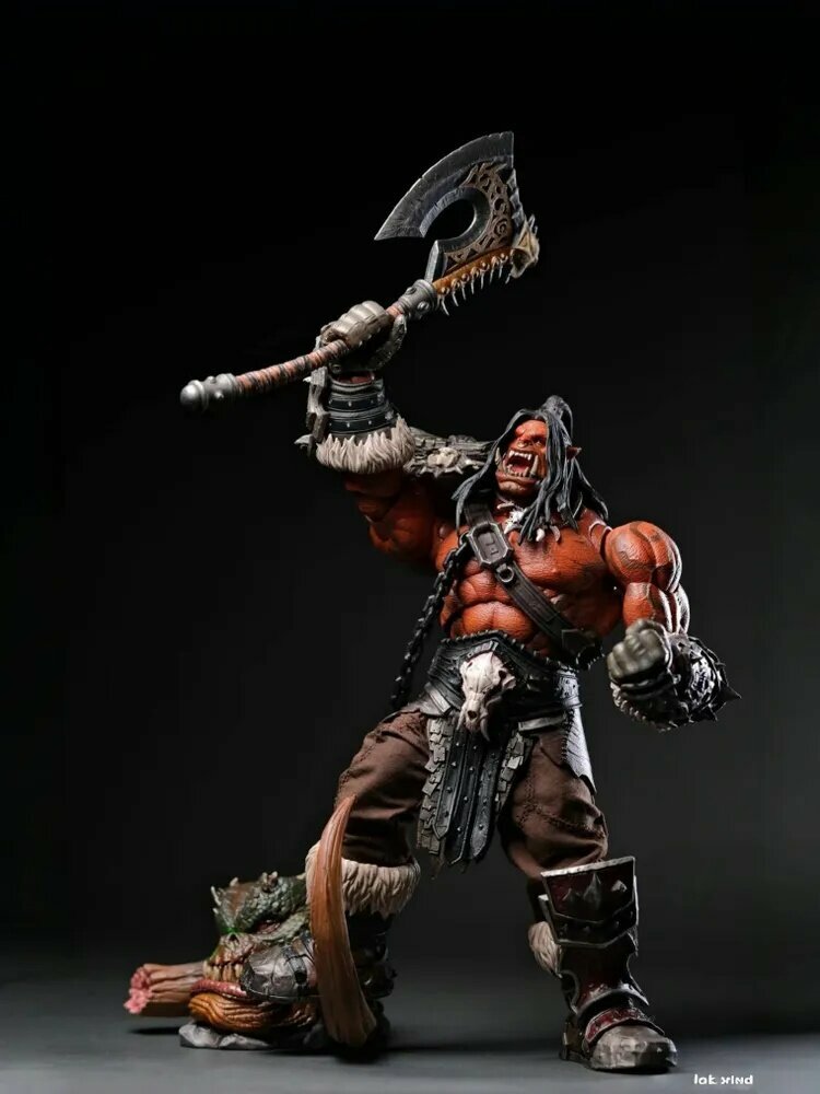 Hero toys Фигурка 1/10 World of Warcraft Громмаш Адский Крик Deluxe Edition 21 см