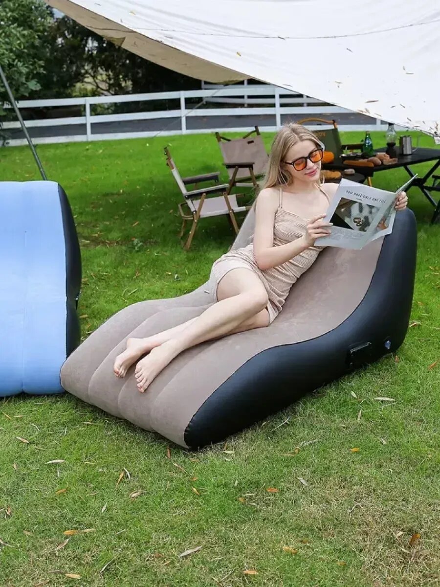 Пляжный шезлонг