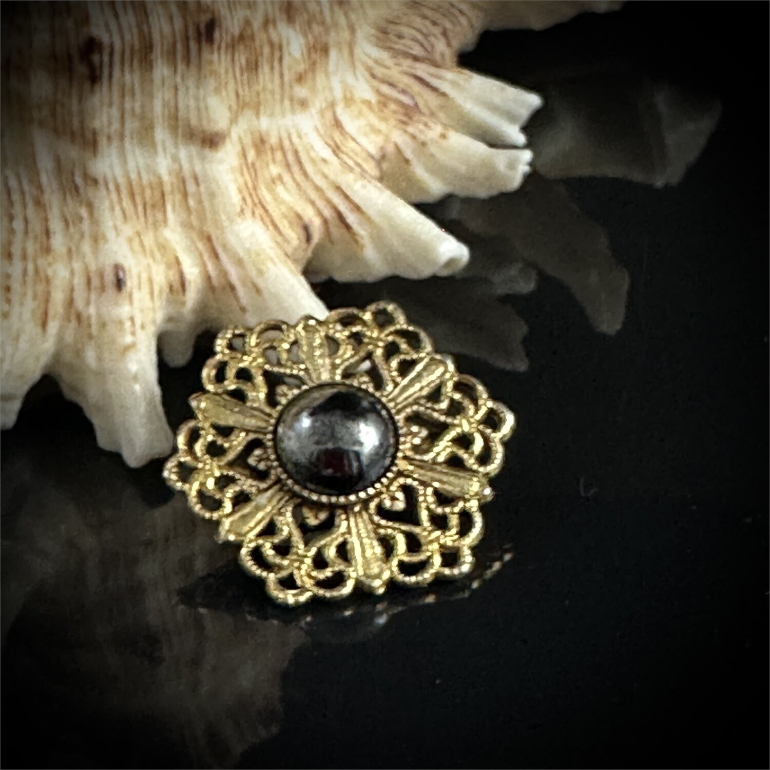 Винтажная чешская брошь «Цветочек», 1970-е гг.