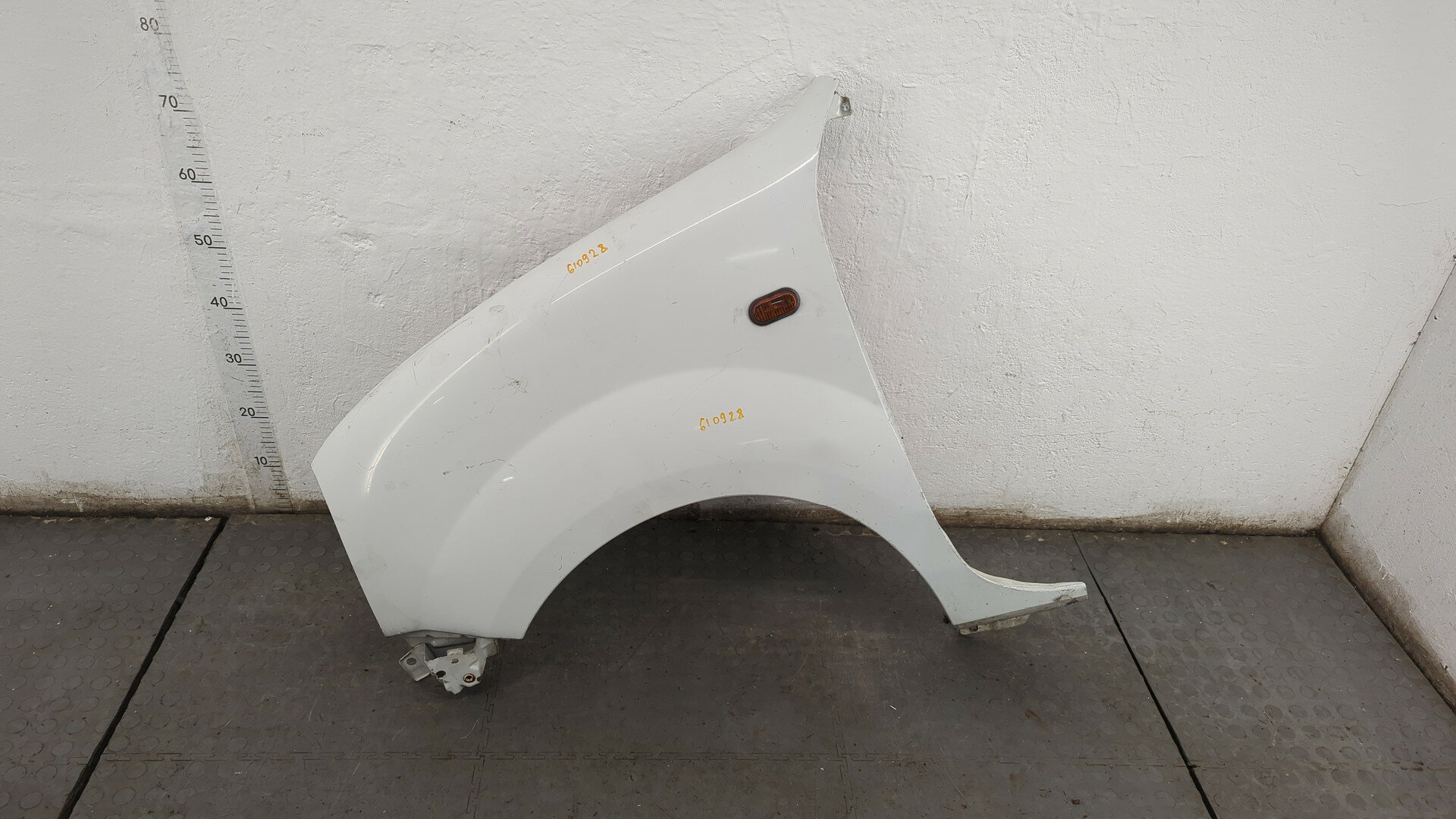 Крыло левое переднее Renault Kangoo Б/У