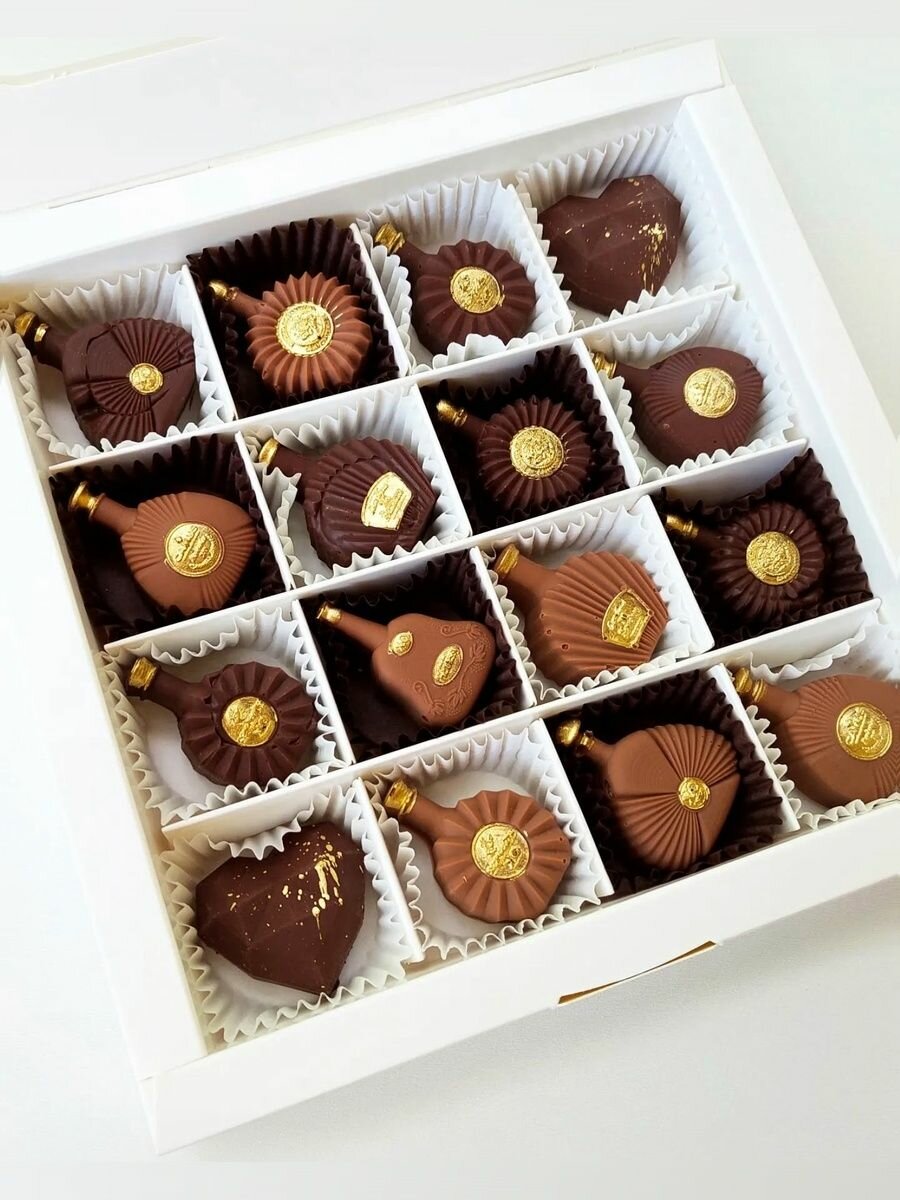 Сладкий подарок мужчине на день рождения/23 февраля/новый год ТД НебыковА Набор шоколадные машинки с сердцами