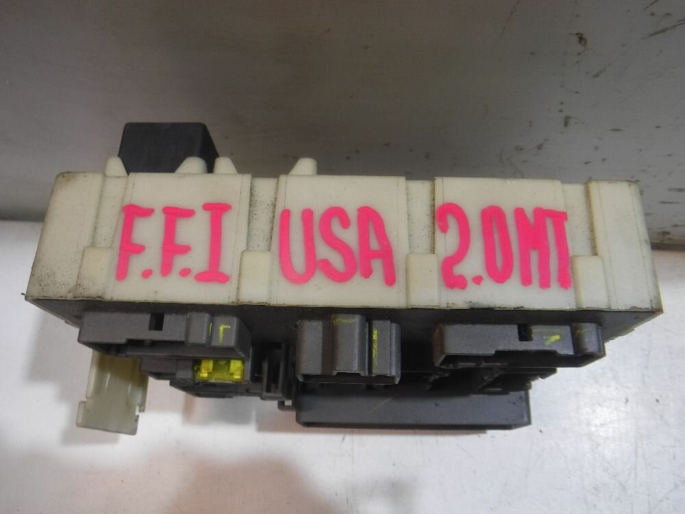 Блок предохранителей Ford Focus I 2M5Z14A068PA