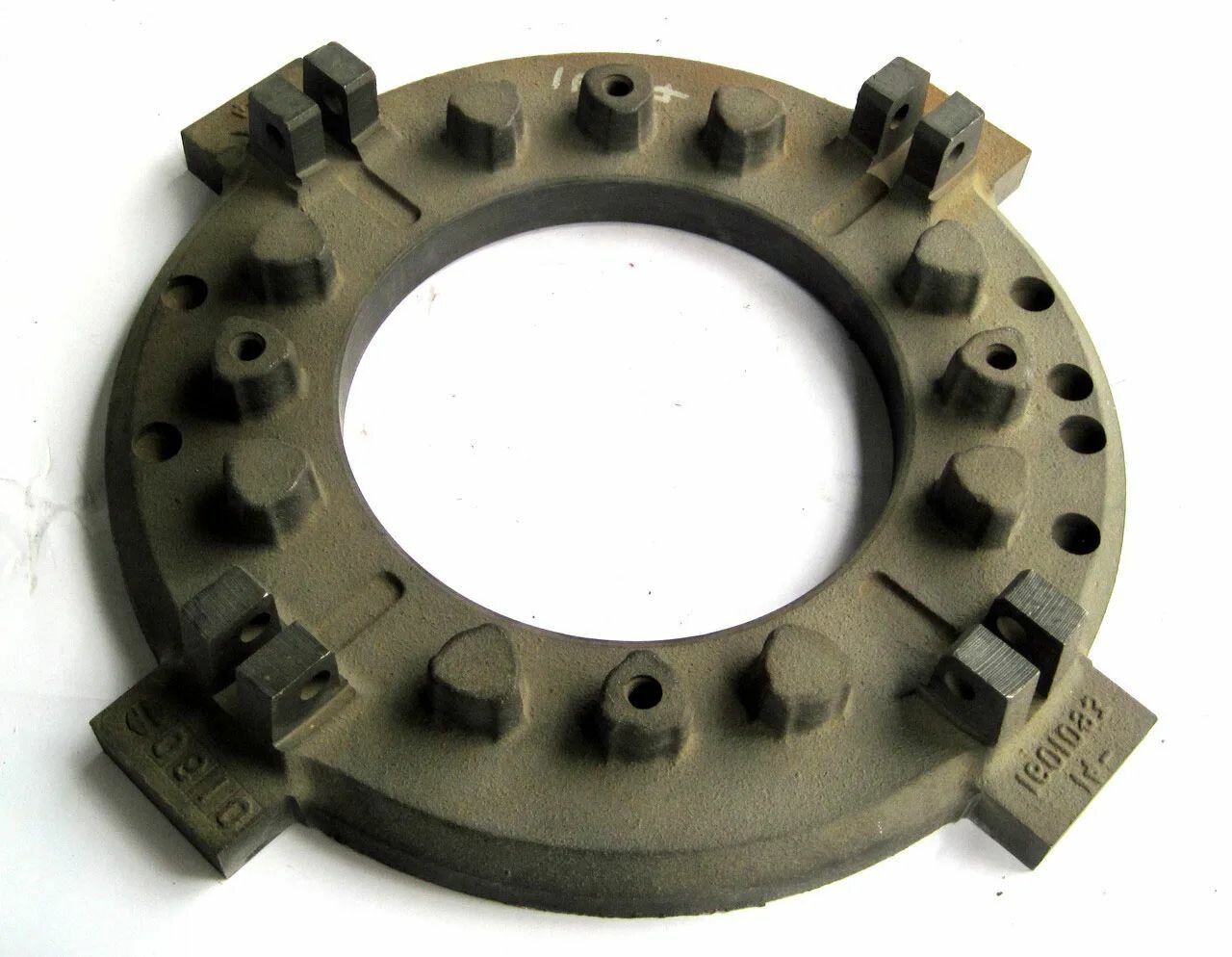 Диск нажимной сцепления КАМАЗ Евро142-1601093 ПАО КамАЗ